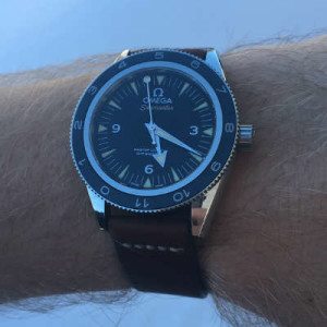 Custom Designed Leather Watch Strap With Detailed Guide | Bespoke Unit