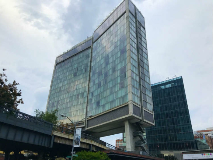 Top of the Standard NYC: Rooftop Bar Review [Dress Code, Drink Prices ...