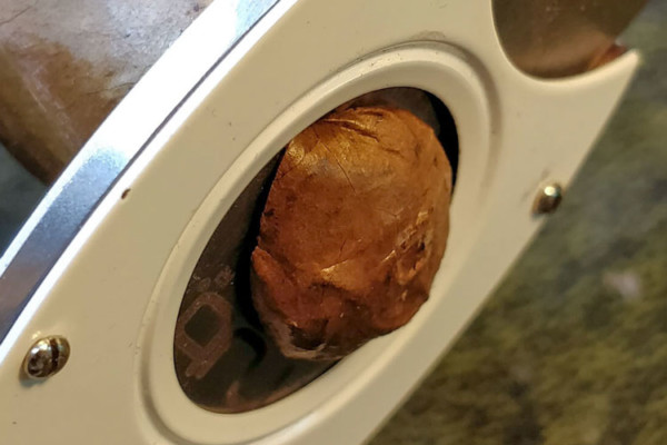 How To Properly Cut A Cigar: Best Cutting Techniques For A Perfect Draw