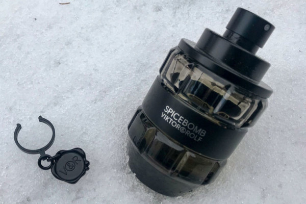 Viktor&Rolf Spicebomb Fragrance Review: Best Men's Christmas Cologne