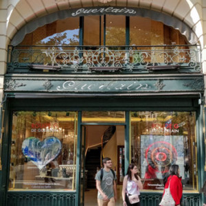 Guerlain: Avenue des Champs-Élysées Paris Flagship Store Review