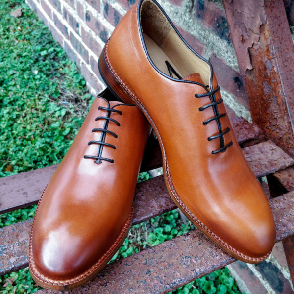 How To Pair Light Brown Shoes & Trousers | Guide to Coordinating Pants