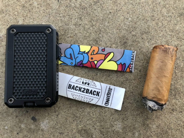 Back2Back Connecticut Cigar Review | With Box & Flavor Notes