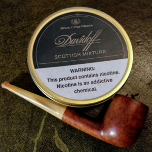Davidoff Scottish Mixture Pipe Tobacco Review: A Whisky-Infused Blend