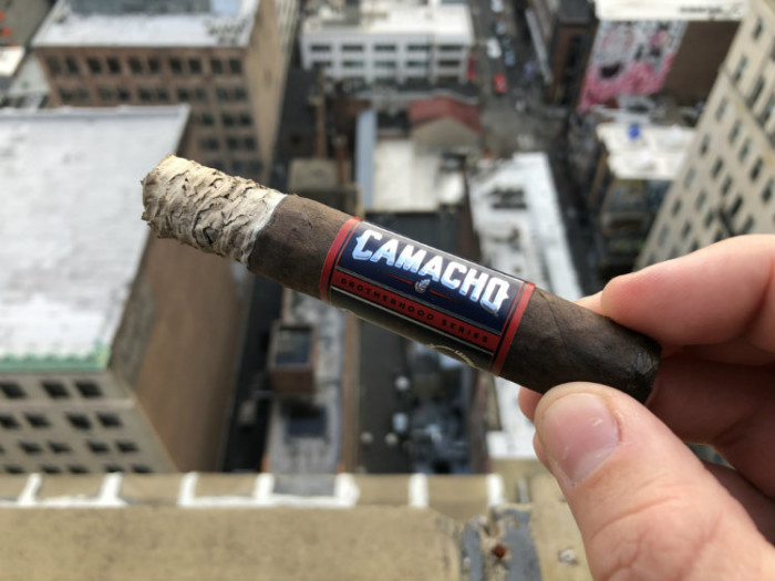 #1 Camacho Hard Charger Cigar Review | Cigars & Box Included