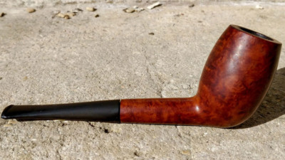 Different Tobacco Smoking Pipe Types: Shapes, Styles & Materials