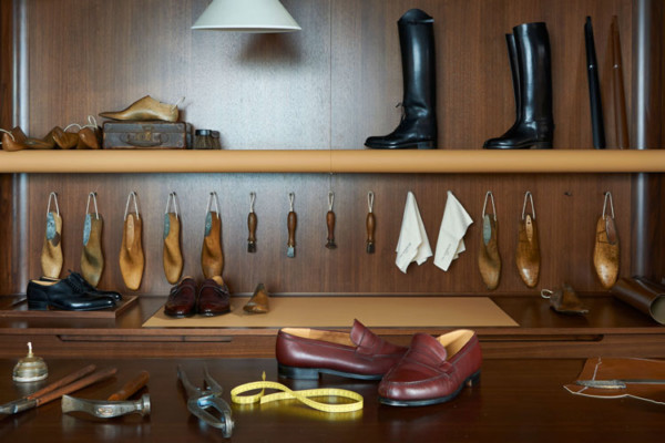 Best French Shoemakers: Top 10 Made In France Shoe Brands & History