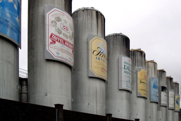 What Is Akvavit? How To Serve Aquavit & Top 10 Best Akvavit Brands