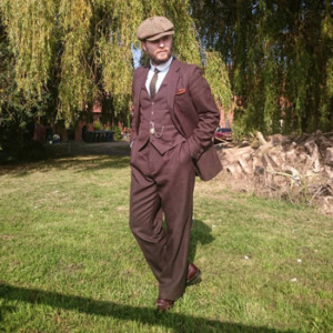 How To Dress Like A Peaky Blinder: #1 Authentic Peaky Blinders Look