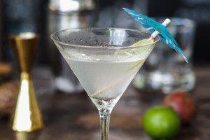 Top 10 Sambuca Cocktails: Easy Homemade Recipes | How To Drink