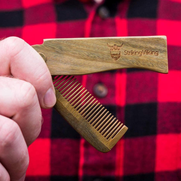 Top 10 Best Beard Combs: How To Comb Your Beard & The Best Materials