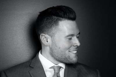 Undercut Hairstyle Guide For Men: Disconnected & Peaky Blinders Haircut