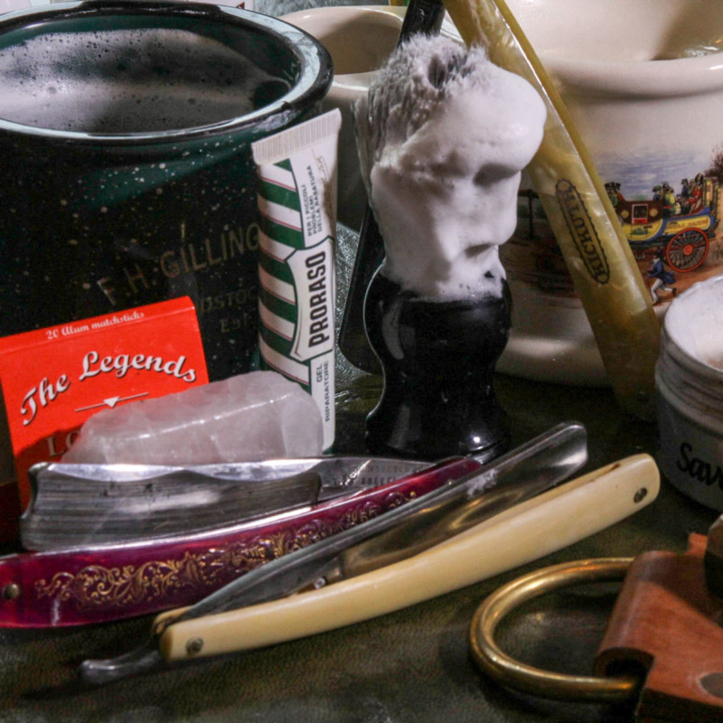 How To Shave With A Straight Razor? A Full Guide To Usage & Care