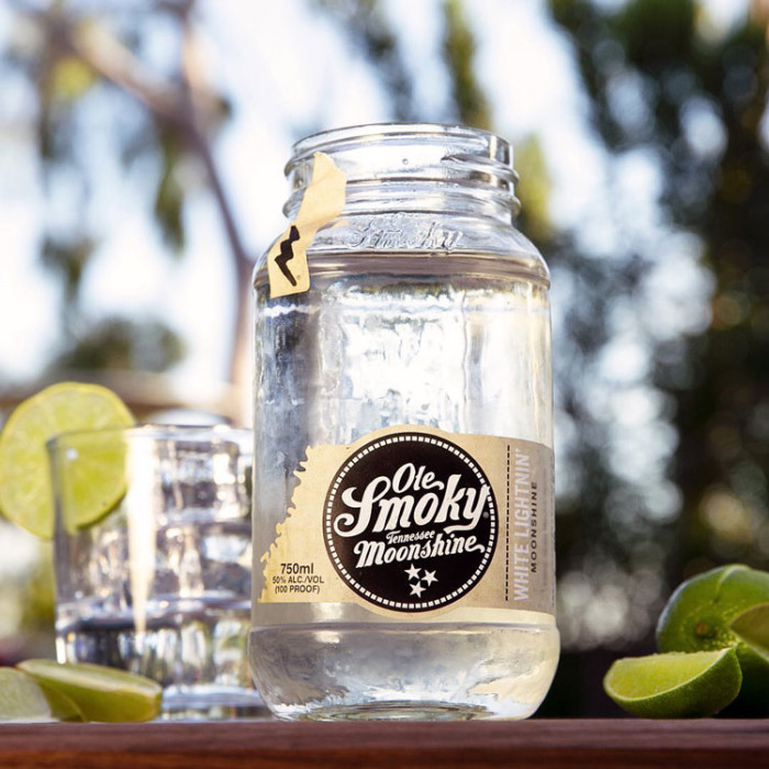 What Is Moonshine & Why Is It Illegal? How To Drink Moonshine