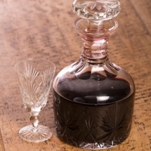 How To Serve & Drink Port Wine