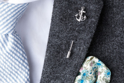 How To Wear A Lapel Pin With A Suit & Best Lapel Pins For Men