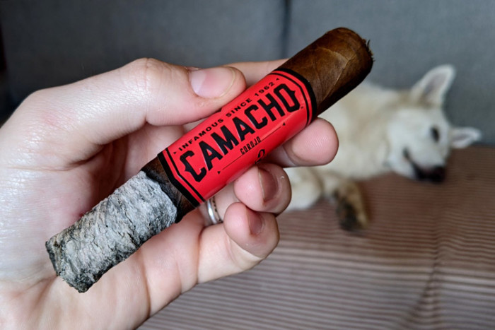 Camacho Corojo Cigar Review (Robusto) | The Most Iconic Camacho