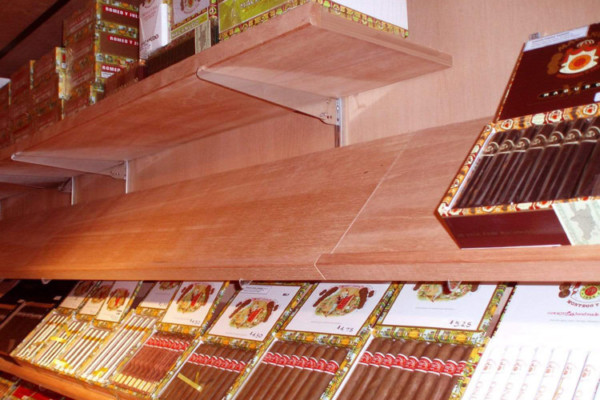 How To Build A Walk-In Cigar Humidor | Different Types & More