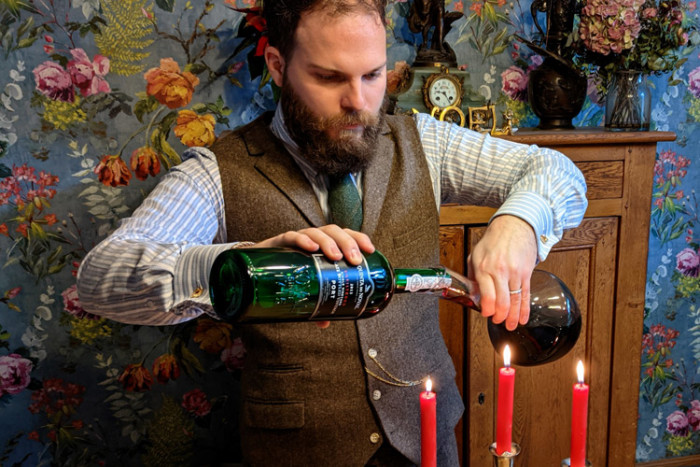 How To Serve & Drink Port Wine