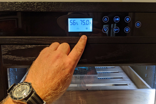 Raching Humidors Review: MON And C-Series Cigar Cabinet Humidors