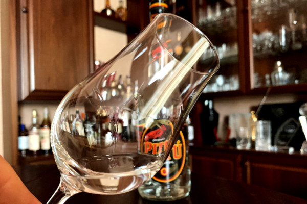 Pitú Cachaça White Rum Review - BespokeUnit
