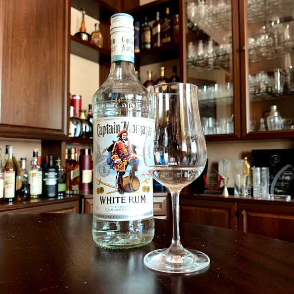 Captain Morgan White Rum Review - BespokeUnit