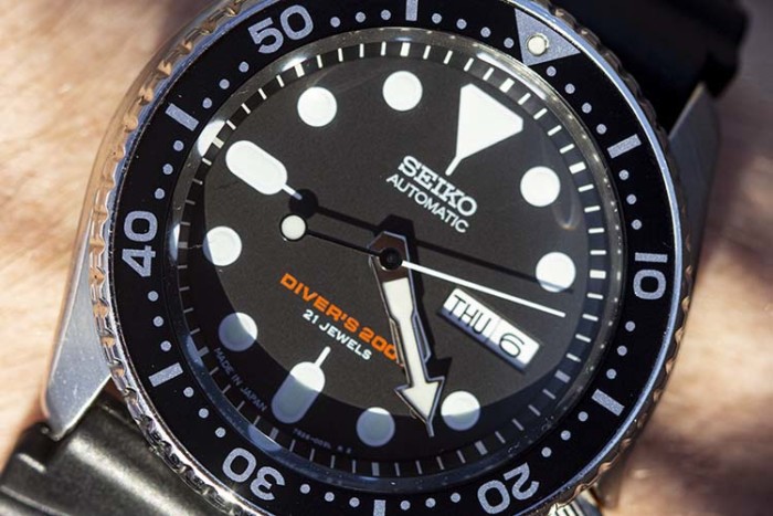 Reviewing The Seiko SKX007J: Does It Live Up To The Hype?