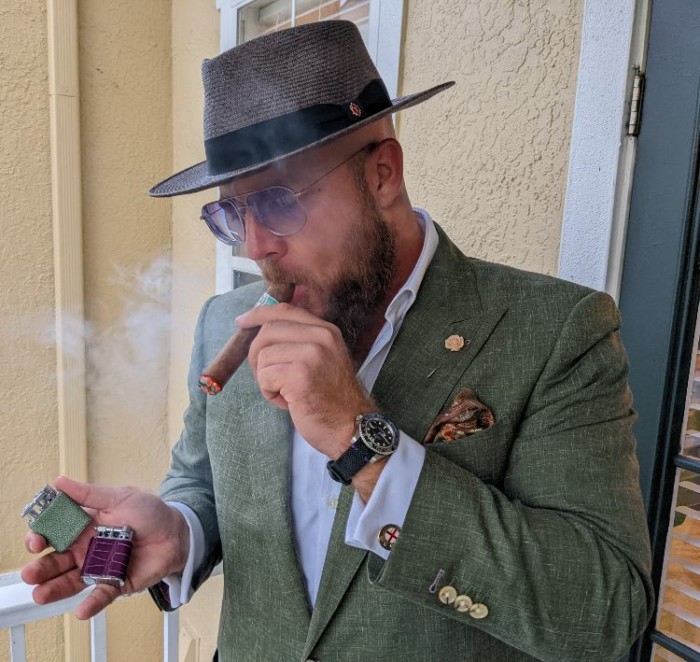 Reviewing Custom Cigar Lighters by Bespoke Leather - BespokeUnit