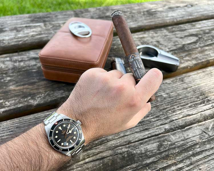 Reviewing The Free Will Cigar By Oliva