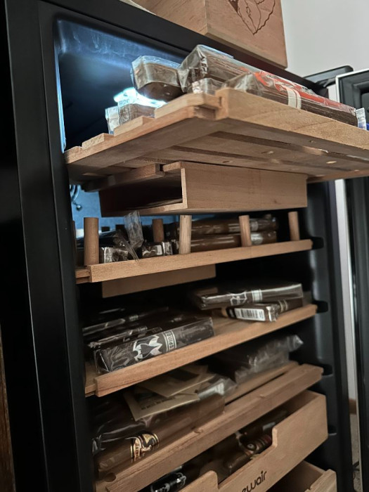 NewAir X Boveda Humidor Review: 500-Count Cigar Cabinet